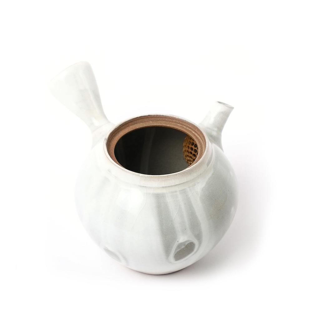 Véritable théière japonaise avec anse latérale, moulée à la main à ...